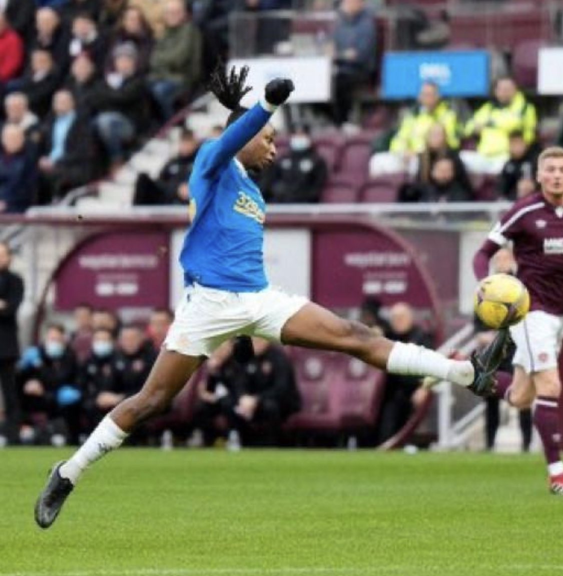 Joe Aribo Magic – ‘High and Wide’ – Four Lads Had A Dream